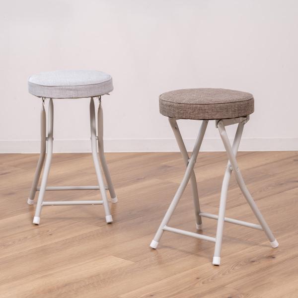 サイズ/約幅33×奥行32×高さ49.5cm座面高：約49.5cm重量/約1.9kg内容量/1脚材質/構造部材：金属（鋼）表面加工：エポキシ樹脂塗装張り材：ポリエステルクッション材：ウレタンフォーム種類/ブラウン、グレー生産国/中国製組立状...