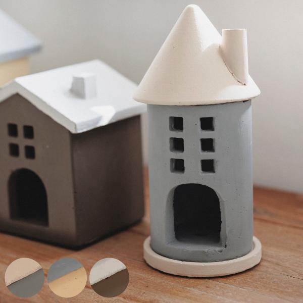 サイズ/約高さ17cm直径：約8.5cm※受け皿含まず内容量/1個材質/セメント種類/グレー、イエロー、ブラウン生産国/中国製●お家をモチーフにしたオーナメントです。●北欧風で温かみのあるカラーリングで、お部屋や庭のインテリアにおすすめです...