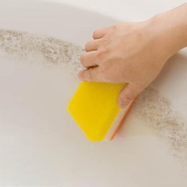 サイズ/約幅17.5×奥行5×高さ7.5cm内容量/1個材質/ポリウレタンフォーム、ナイロン不織布、ナイロン不織布(アクリルビーズ入り)生産国/日本製●水だけでしっかり汚れを落とすスポンジクリーナーです。●アクリルチップの入った不織布で、水...