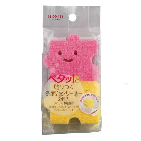 サイズ/約幅6.6×奥行3×高さ5.6cm内容量/2個（イエロー・ピンク1色ずつ）材質/アクリル不織布、ポリウレタンフォーム、アクリルフォーム生産国/日本製●ツルツルした面にペタッと貼りつく洗面台クリーナーです。●使わない時は、洗面台や鏡な...