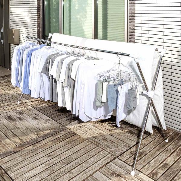 サイズ/約幅134〜230×奥行76×高さ115cm内パイプ：約直径2.54cm外パイプ：約直径2.94cm重量/約4.3kg内容量/1台材質/ステンレスパイプ、ステンレス巻スチールパイプ、ABS樹脂、PP樹脂、スチール（メッキ）生産国/中...