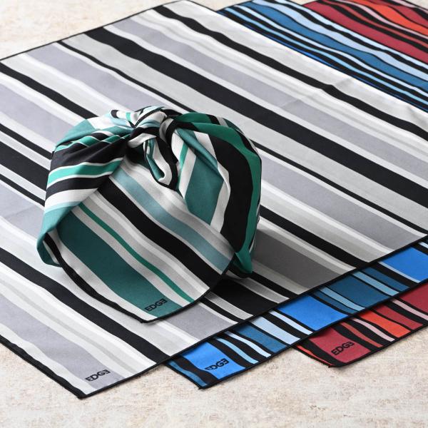 サイズ/約横53×縦53cm内容量/1枚材質/綿100％種類/レッド、グリーン、ブルー、ブラック生産国/日本製●年齢や性別を問わず使えるお洒落なストライプ柄のランチクロスです。●サイズは53×53cmで二段弁当箱も包むことができます。●三角...