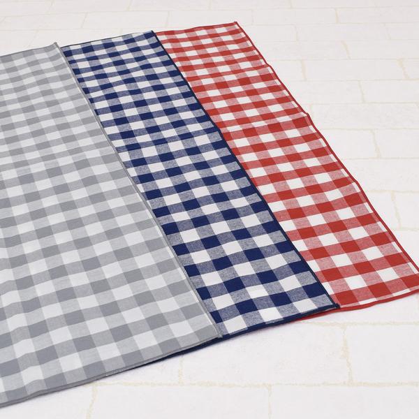 サイズ/約横46×縦46cm内容量/1枚材質/綿種類/レッド、ネイビー、グレー生産国/日本製●お弁当包みやナフキンとして使いやすい、ギンガムチェック柄のランチクロスです。●シンプルなお弁当箱にピッタリ合う定番のチェック柄で年齢・性別問わずに...