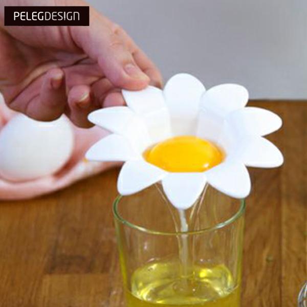 サイズ/約3cm直径：約11cm内容量/1個材質/ABS樹脂生産国/中国製耐熱温度/80度●白身と黄身を簡単に分離できるエッグセパレーターです。●花の真ん中に卵を落とすとまるでデイジーの花が咲いたような可愛らしいデザインです。●卵を落とすだ...