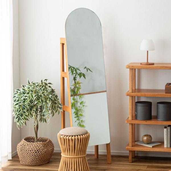 サイズ/約幅40×奥行28.5×高さ152cm内容量/1台材質/天然木（ラバーウッド）、ラッカー塗装、5mm飛散防止ミラー生産国/ベトナム製組立状態/お客様組立品梱包サイズ/約幅44×奥行137×高さ10cmお届け梱包数/1個口●背面に4段...