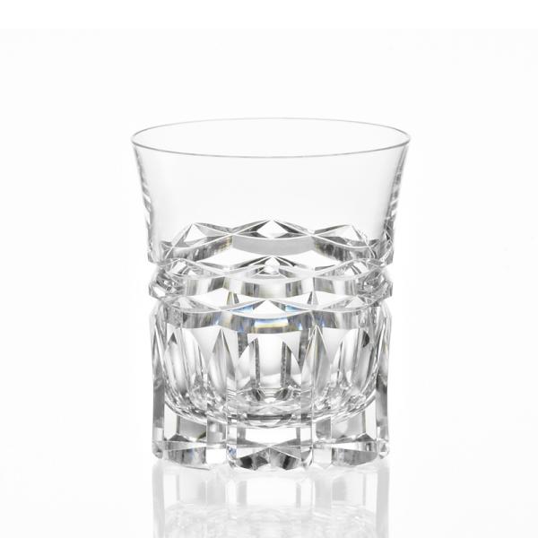 口径　85mm高さ　95mm容量　300cc材質　クリスタル木箱入り*メーカーからの取り寄せの場合、発送まで3日から5日程度お時間を頂戴いたします。**まれにメーカーで欠品をしている場合がございますがその場合は早急にご連絡いたします。ご了承...