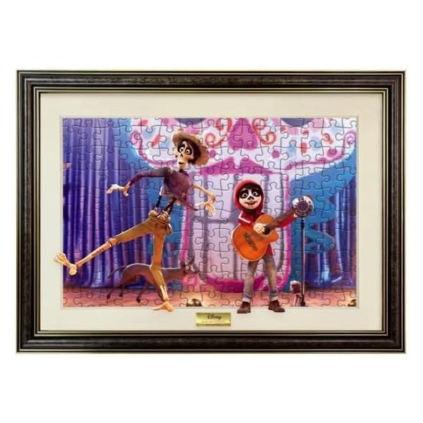 あのアニメーションの1コマが、そのままジグソーパズルになりました。フレームが付属しているので、完成したらすぐに飾ることができます。