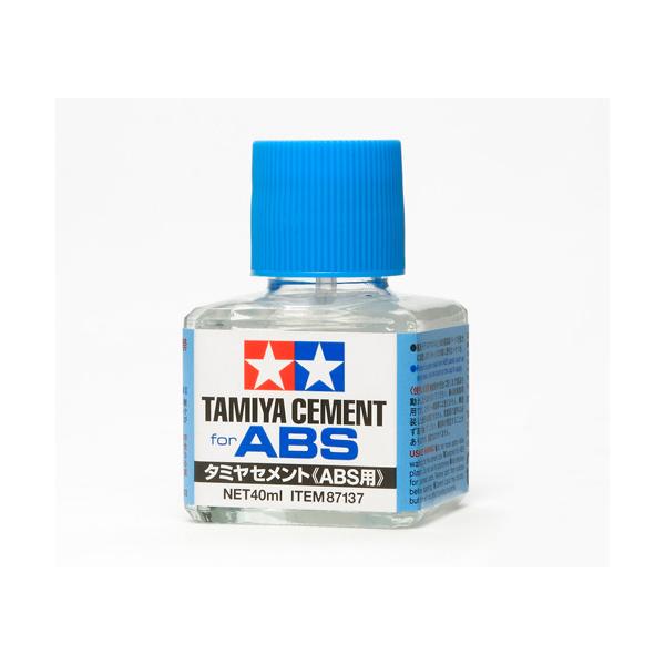 ●1/350艦船モデルのマストなど、繊細で強度が必要なパーツに使われるABS樹脂。通常のタミヤセメントでは接着できない、このABS樹脂に使える接着剤です。 ●タミヤ製スケールモデルのABS部品とスチロール部品との接着も可能。●大きなキャップ...