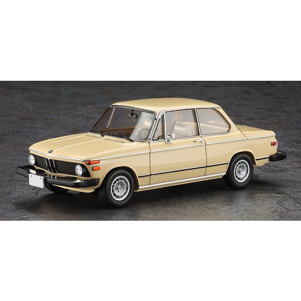 ビッグバンパーを装着した、BMW 2002 tii後期型をキット化！新規3Dプリント部品を多数セットします。ボディパーツカラーはホワイト。3Dプリント部品大型フロント/リアバンパー反射板サイドモール後部ナンバーランプ