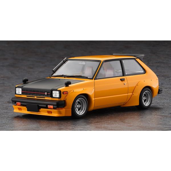 エアロパーツ満載のレーシングカスタムをキット化！レース用のフロントスポイラー、ルーフスポイラー、オーバーフェンダー、サスペンション、ブレーキディスク、ホイール、スリックタイヤ部品をセットします。ボディパーツカラーはオレンジ。窓の塗り分けシー...