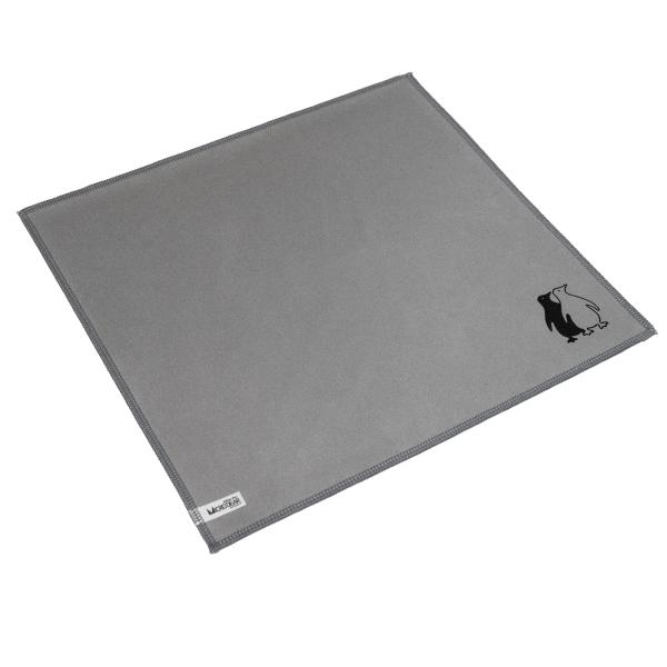 【発売日：2025年11月13日】KANI レンズクロス ミクロディアエピクロス M 28x30cm グレーユニチカが開発した高性能素材「ミクロディア／エピクロスE」を採用した、KANIオリジナルの高品質レンズクロスです。KANIのシンボル...