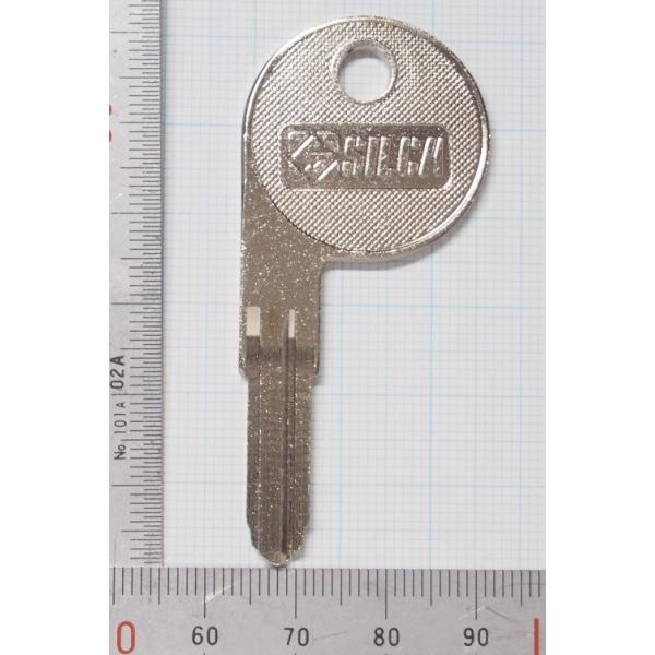 SILCA製(ITALY)のAR1ブランクキーです。未カットのブランクキーでの販売です。刻印(2)用。キー番号:2100-2309ALFA ROMEOアルファロメオ　1750 BERLINA(1968-1972)  1750 COUPE G...