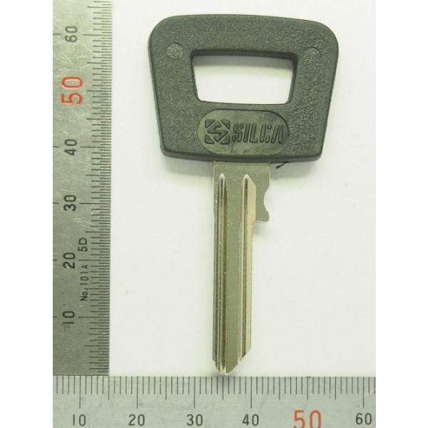 SILCA(ITALY)製のDM1RAPブランクキーです。未カットのブランクキーでの販売です。キー番号;FR1-FR3040/FR4001-FR6000ASTON MARTIN/アストンマーチンFIAT/フィアット(1967-1987)JA...