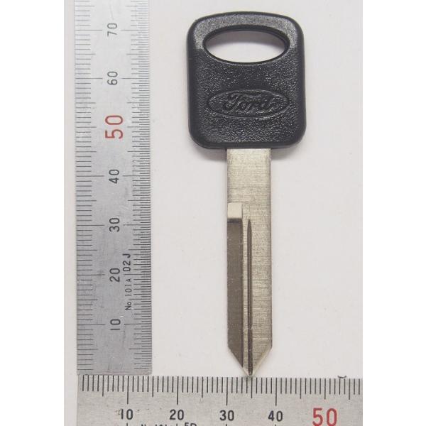 STRATTEC(USA)製の品番597638です。1本単位での販売です。公式なFORDのライセンス品です。FORD USA(1996-1997)  AEROSTAR  BRONCO PICKUP  EXPLORER  TAURUSMERC...