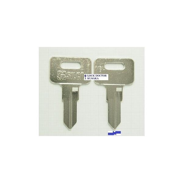 SILCA(ITALY)製の MBL1ブランクキーです。未カットのブランクキーでの販売です。1本単位での販売です。適合キー番号:902-948BAYLINER/CARVER/CHAPARRAL/HUNTER/LUHRSMAXUM/MOBEL...