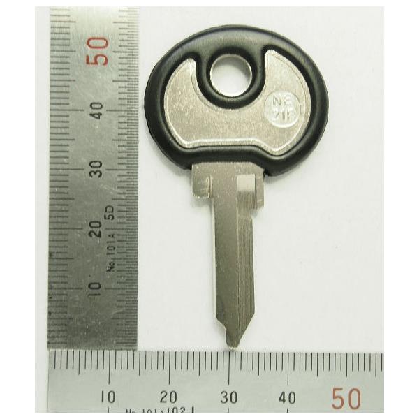 ERREBI(ITALY)製のNE21Pです。ブランクキー1本単位での販売です。