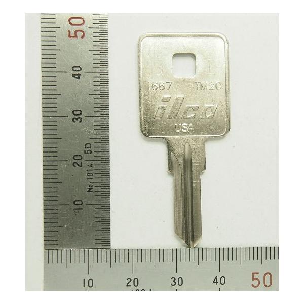 ILCO(USA)製の TM20(1667)ブランクキーです。未カットのブランクキーでの販売です。キャンピングカー/TRIMARK/トライマーク適合キー番号:PK500-PK999※その他のブランクキーをお探しの場合や合鍵作成をご依頼の場合...