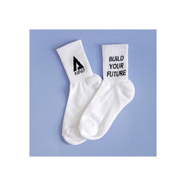 【発売日：2025年02月24日】【ブランド商品番号】asf-socks-logo wh-bl / 【ブランド名】ASFVLT（アスファルト） / 【色】WHITE BLACK / 【素材】その他合成繊維 / 【原産国】日本