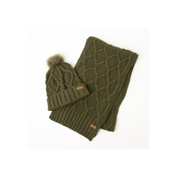 【発売日：2026年02月10日】【ブランド商品番号】LGS0075 26222002 / 【ブランド名】Barbour（バブアー） / 【色】オリーブ / 【素材】身頃：アクリル 100％フェイクファートリム：ポリエステル 100％