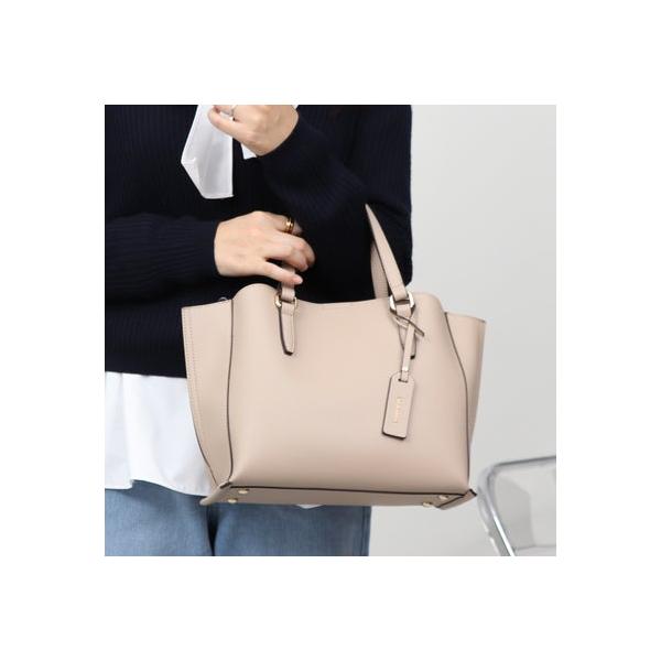 【発売日：2025年03月07日】【ブランド商品番号】99029 BE / 【ブランド名】BASE（ベース） / 【色】ベージュ / 【表素材】合成皮革 / 【裏素材】生地・合成繊維 / 【原産国】中国