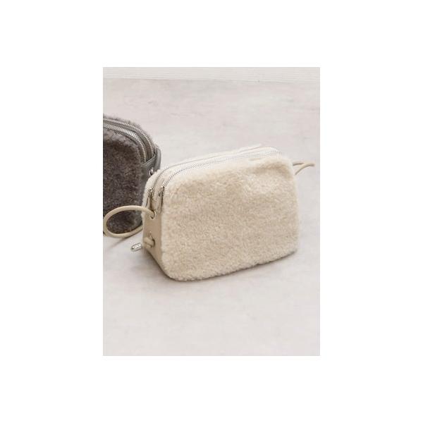 【発売日：2025年08月26日】【ブランド商品番号】10-00-03900 IV / 【ブランド名】cache cache（カシュカシュ） / 【色】IV / 【表素材】その他合成繊維 / 【裏素材】生地・合成繊維 / 【原産国】中国