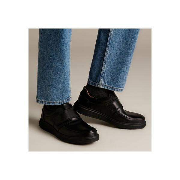 【発売日：2025年03月07日】【ブランド商品番号】26136986 Black / 【ブランド名】Clarks（クラークス） / 【色】ブラックレザー / 【表素材】本革 / 【原産国】ベトナム