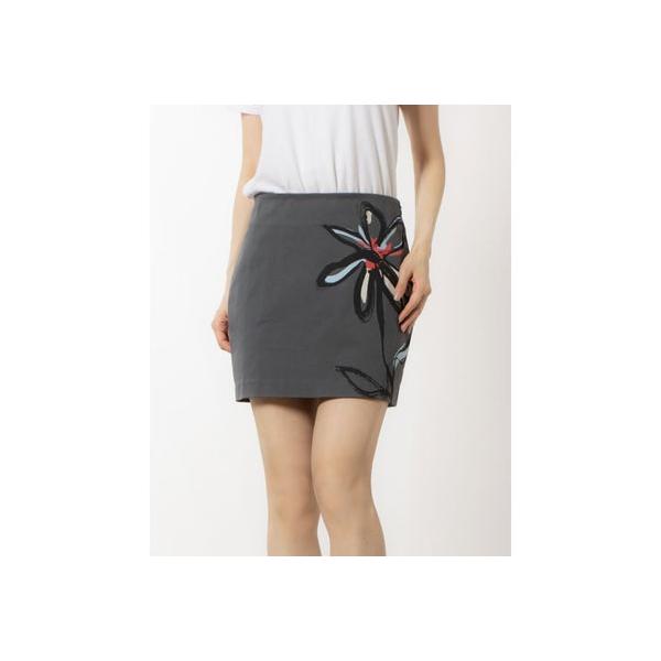 【発売日：2025年02月26日】【ブランド商品番号】24WWFWX2 2006 / 【ブランド名】Desigual（デシグアル） / 【色】グレー/ブラック / 【素材】綿 96% ポリウレタン 4% / 【原産国】モロッコ