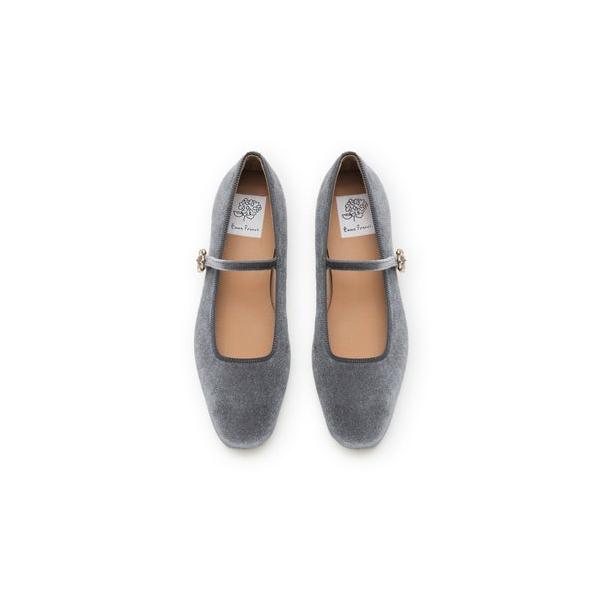 【発売日：2025年02月27日】【ブランド商品番号】05d-V 153 / 【ブランド名】Emma Francis（エマ フランシス） / 【色】グレー ベルベット / 【ソール素材】ゴム / 【原産国】日本