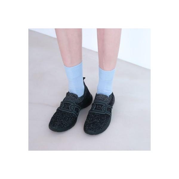 【発売日：2025年10月06日】【ブランド商品番号】25752 BL / 【ブランド名】enchanted（エンチャンテッド） / 【色】ブラック / 【表素材】その他生地 / 【裏素材】生地・合成繊維 / 【中敷素材】生地・合成繊維 /...