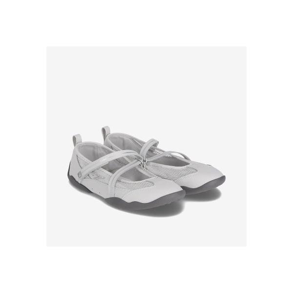 【発売日：2026年05月08日】【ブランド商品番号】FU0103821032 0011 / 【ブランド名】FILA（フィラ） / 【色】Gray/Gray/Dark Gray / 【表素材】その他合成繊維 / 【ソール素材】ゴム / 【原...