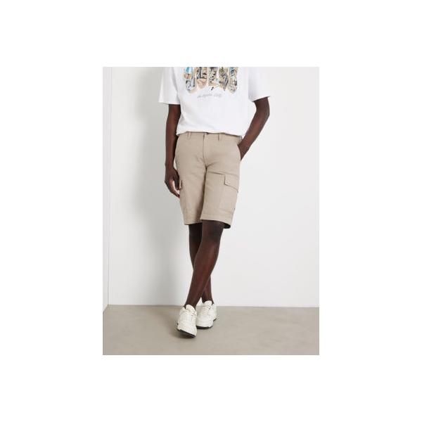 【発売日：2025年04月22日】【ブランド商品番号】M4GD17WFBXA F13E / 【ブランド名】GUESS（ゲス） / 【色】F13E / 【素材】コットン72%、 リネン25%、 ポリウレタン3% / 【原産国】パキスタン