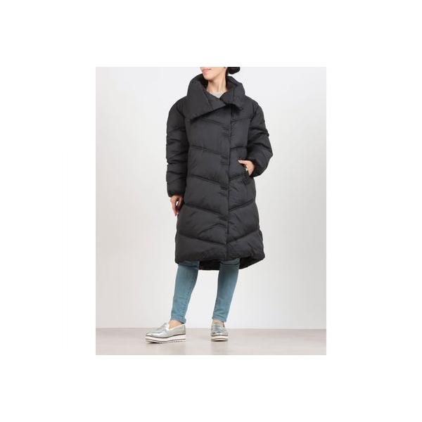 【発売日：2025年12月16日】【ブランド商品番号】W5BL39W2862 JBLK / 【ブランド名】GUESS（ゲス） / 【色】JBLK / 【素材】ポリアミド（ナイロン）100% / 【原産国】中国