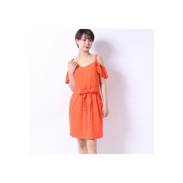 【発売日：2025年02月27日】【ブランド商品番号】W91K0URBMS0 G5D2 / 【ブランド名】GUESS（ゲス） / 【色】SUNKISSED CORAL / 【素材】レーヨン97%, ポリウレタン3% / 【原産国】インドネシア