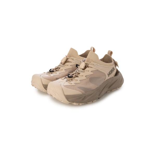 【発売日：2025年09月11日】【ブランド商品番号】370216240608 1147670-SSDD / 【ブランド名】HOKA（ホカ） / 【色】SAND/DUNE
