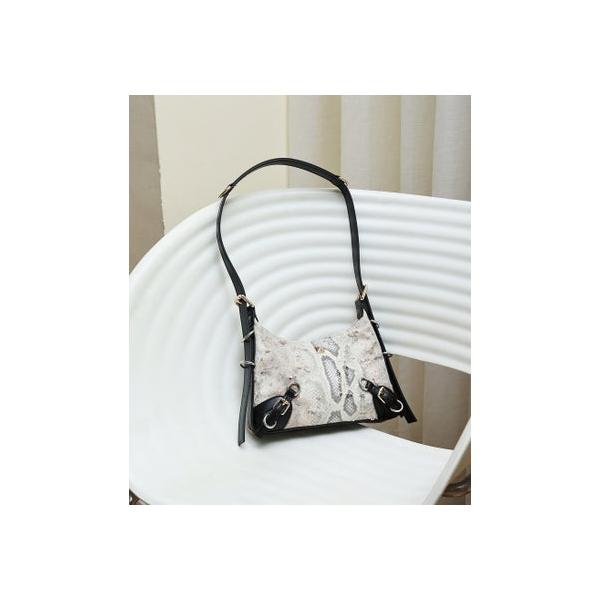 【発売日：2025年03月30日】【ブランド商品番号】JUT82040B 86 / 【ブランド名】jouetie（ジュエティ） / 【色】PYTHON / 【表素材】合成皮革 / 【原産国】中国