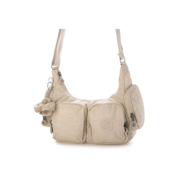 【発売日：2025年07月29日】【ブランド商品番号】KI4333 7JR / 【ブランド名】Kipling（キプリング） / 【色】Hideaway Beige / 【表素材】ナイロン