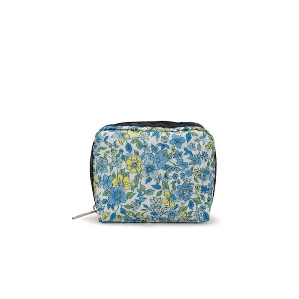 【発売日：2026年04月15日】【ブランド商品番号】6701 HG62 / 【ブランド名】LeSportsac（レスポートサック） / 【色】タペストリーフラワーブルー