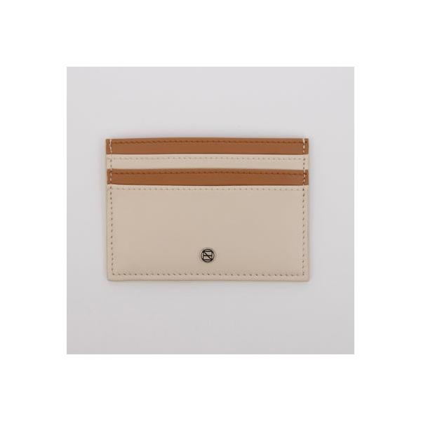 【発売日：2025年10月20日】【ブランド商品番号】cardholder oat / 【ブランド名】O.N.E（オー・エヌ・イー） / 【色】oat / 【素材】・素材:40% バイオベース(コーンポリマー) + 60%マイクロファイバー...