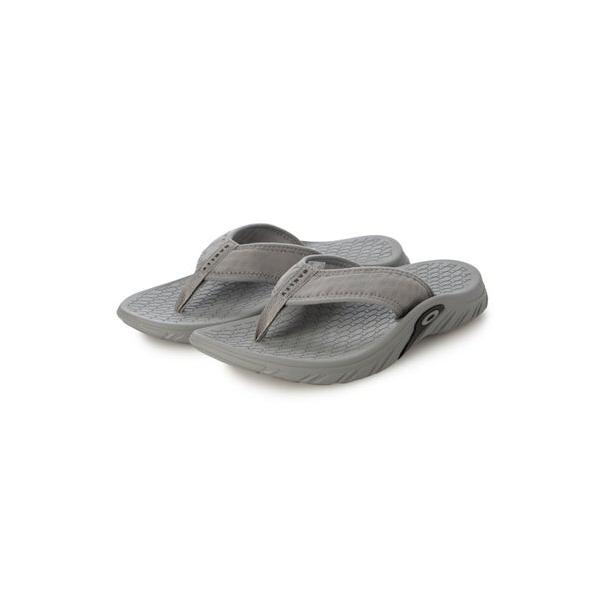 【発売日：2026年04月21日】【ブランド商品番号】7986722216 8100 / 【ブランド名】OAKLEY（オークリー） / 【色】CEMENT
