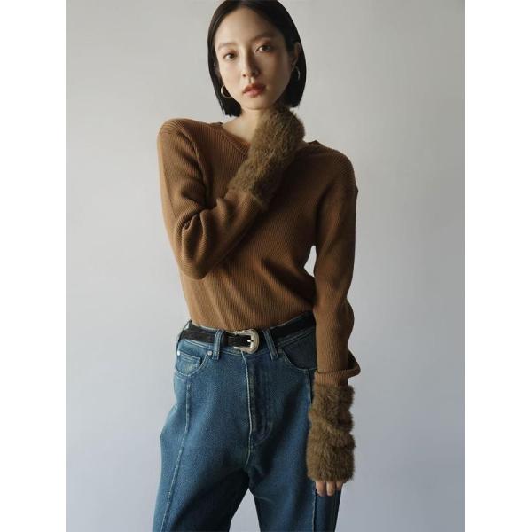 【発売日：2025年10月11日】【ブランド商品番号】011119270 34 / 【ブランド名】RADIATE（ラディエイト） / 【色】キャメル / 【素材】素材   レーヨン：65％、ポリエステル：22％、ナイロン：13％透け感   ...