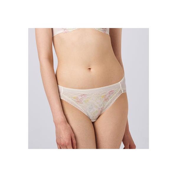 【発売日：2025年06月05日】【ブランド商品番号】10225552 M015 / 【ブランド名】Triumph（トリンプ） / 【色】ホワイト系