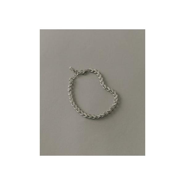 【発売日：2025年10月28日】【ブランド商品番号】SMA6-1NF009 1055 / 【ブランド名】SMELLY（スメリー） / 【色】シルバー / 【素材】本体 : サージカルステンレス附属 : サージカルステンレス / 【原産国】中国