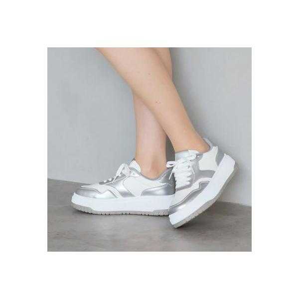 【発売日：2025年03月13日】【ブランド商品番号】V9060AL SV / 【ブランド名】VIVIAN（ヴィヴィアン） / 【色】シルバー / 【表素材】合成皮革 / 【ソール素材】合成素材 / 【原産国】中国