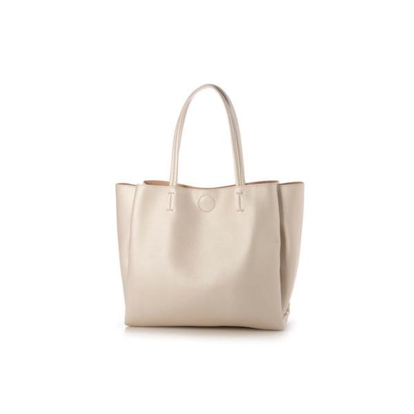 【発売日：2025年07月15日】【ブランド商品番号】570016 GD / 【ブランド名】Via Del Toritone（ビアデルトリトーネ） / 【色】パールゴールド / 【表素材】合成皮革 / 【裏素材】生地・合成繊維 / 【原産国】中国