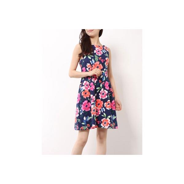 【発売日：2025年02月24日】【ブランド商品番号】0025 ネイビー / 【ブランド名】Vince Camuto（ヴィンスカムート） / 【色】ネイビー / 【素材】ポリエスター95％ スパンデックス5% / 【原産国】ベトナム