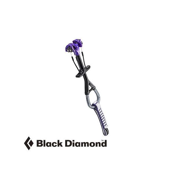 ステムとスリングの材質をダイニーマにするなどの見直しにより、従来のキャメロットより25％の軽量化を実現したライトウェイトモデル。アルパインルートや距離の長いクラックなど、少しでも軽量化したいクライミングに最適です。《ダイニーマコア》コアはワ...