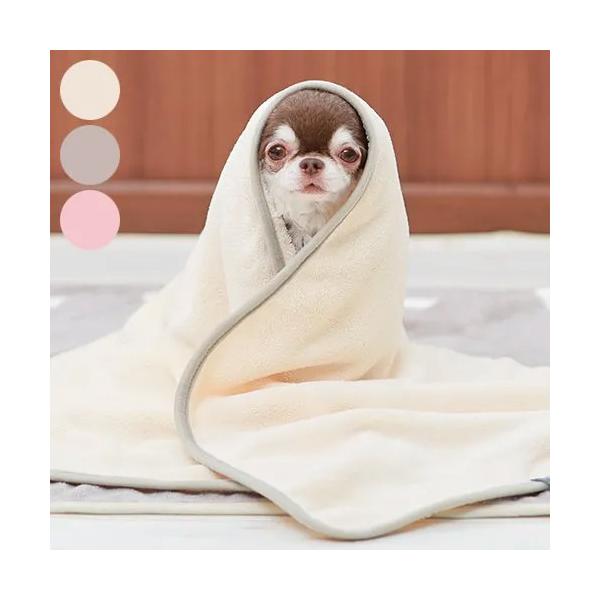 綿の約3倍の吸水量で素早くタオルドライ♪わんちゃんはもちろん、オーナー様用としてもおすすめです。ふわふわのマイクロファイバー生地が、被毛についた水分をしっかり吸収します。●わんちゃんのタオルドライに●お風呂上がりの足元にも敷くことで冷え防止...
