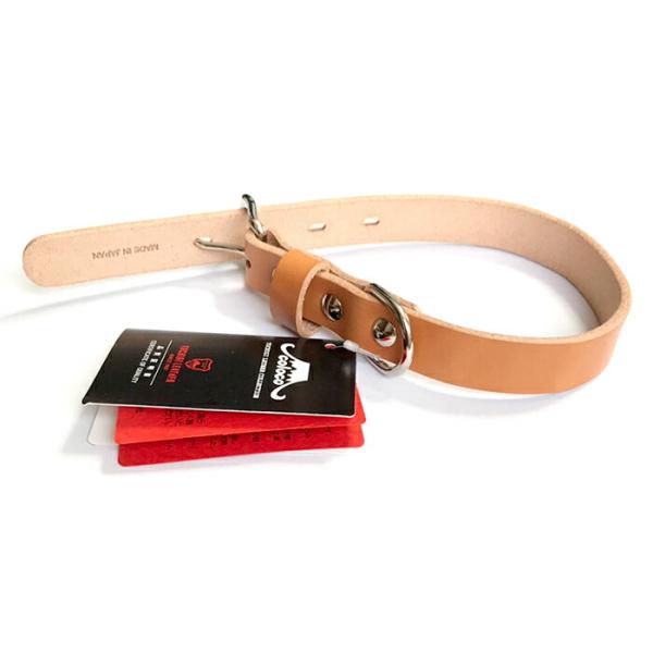 他では絶対に真似できない「一手間」に心血を注ぐ世界に誇る栃木レザー。coloco 栃木レザーの犬具は、栃木レザーの匠が丹精込めて作る最高級の皮革、贅沢な一枚革で丁寧に仕上げられています。匠の想いと技が込められた皮革素材は、使うほどに使う人の...