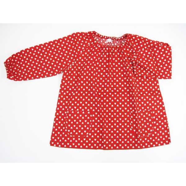 スモック (赤地いちご柄)長袖　かぶりスモック　入園　入学　幼稚園　保育園　小学校　(詳細)●カラー：赤地いちご柄●素材：綿100％●サイズ：120cm(着丈約55cm）●ポケット左右2つ付き●日本製スモック (赤地いちご柄)長袖　かぶりス...