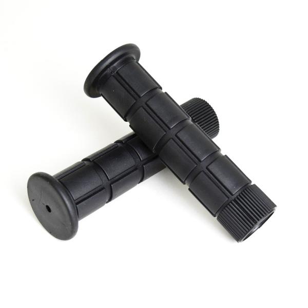 ●サイズ：125mm●グリップ径：22.2mm●カラー：ブラック